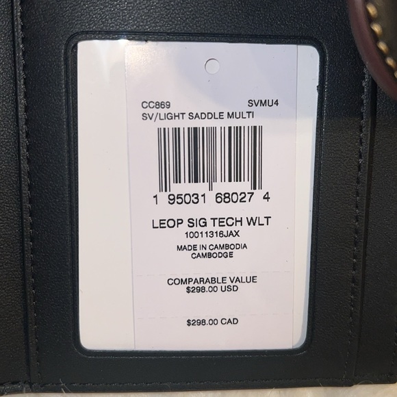 Coach | Bags | Coach Phone Wallet With Leopard Print And Signature ...